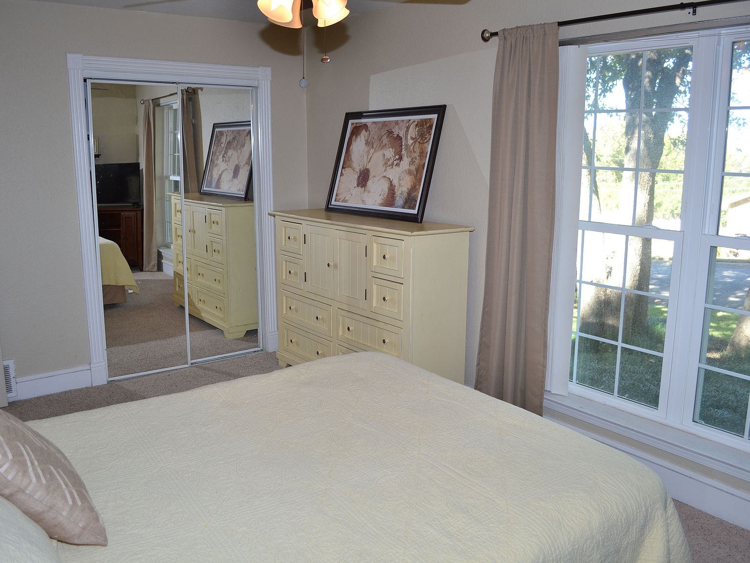 1306 Land Rush Dr, Arlington, TX 76012 | Zillow