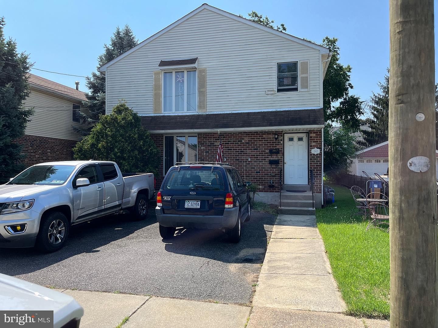 242 Mohican St, Lester, PA 19029 | Zillow