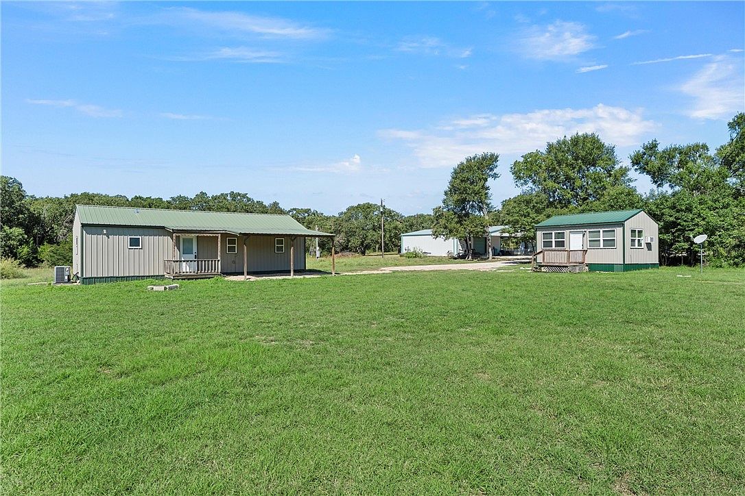 995 Satin Rd, Chilton, TX 76632 | Zillow