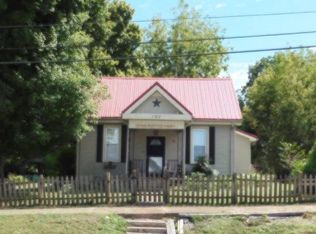 176 N Main St, La Fayette, KY 42254 | Zillow