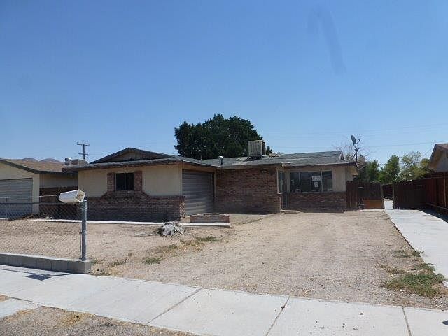 35755 Frontier Ave, Yermo, CA 92398 | Zillow