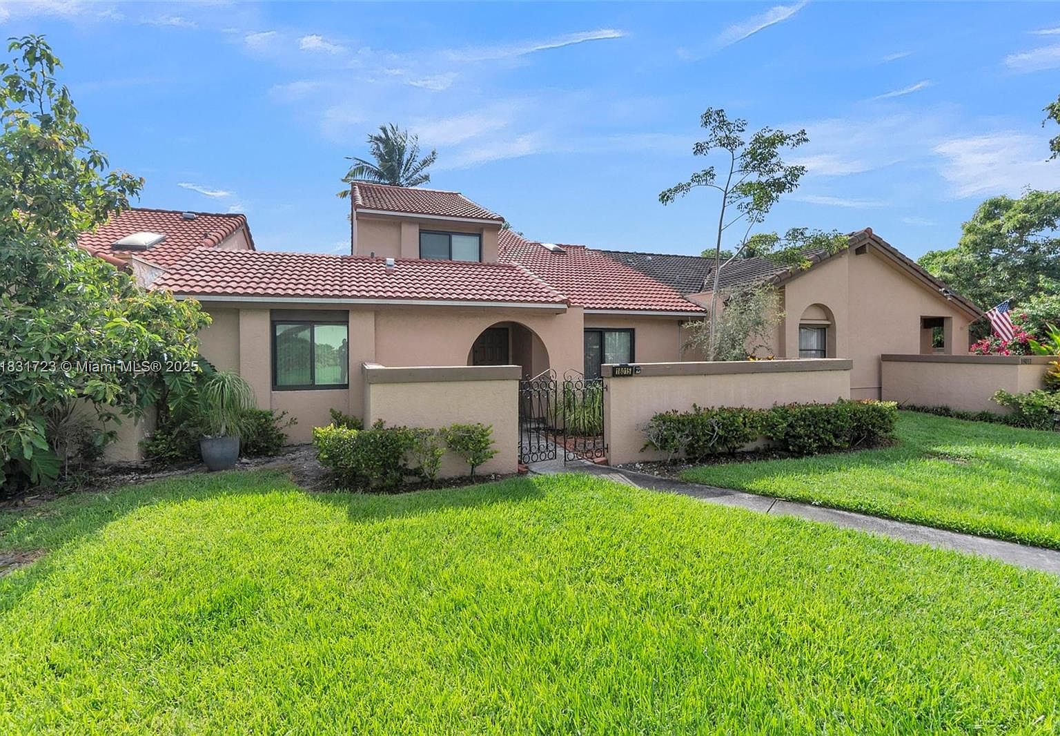 18015 NW 66th Court Cir, Hialeah, FL 33015 | Zillow