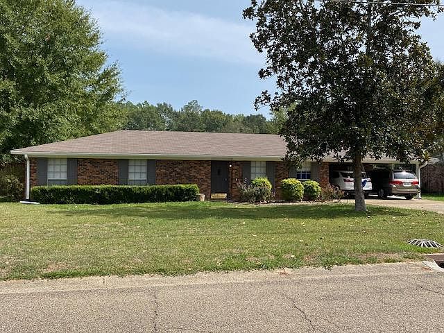 810 Hillendale Dr, Hattiesburg, MS 39402 | MLS #135313 | Zillow