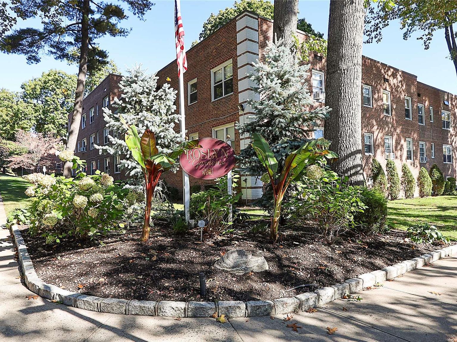 4 Edwards #2 G, Roslyn Heights, NY 11577 | Zillow