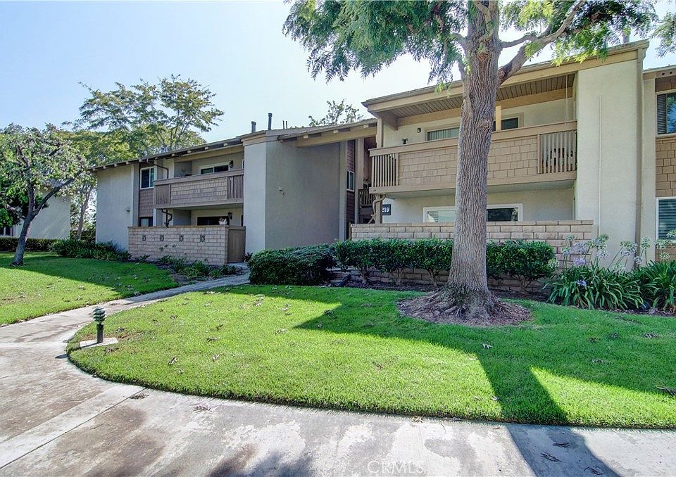 8933 Biscayne Ct #219B, Huntington Beach, CA 92646 | Zillow