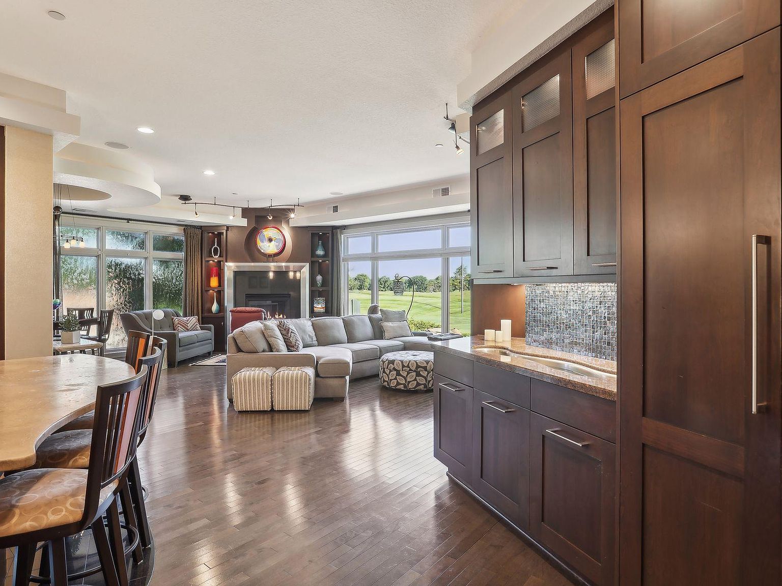 555 Oak Ridge Pl APT 110, Hopkins, MN 55305 | Zillow