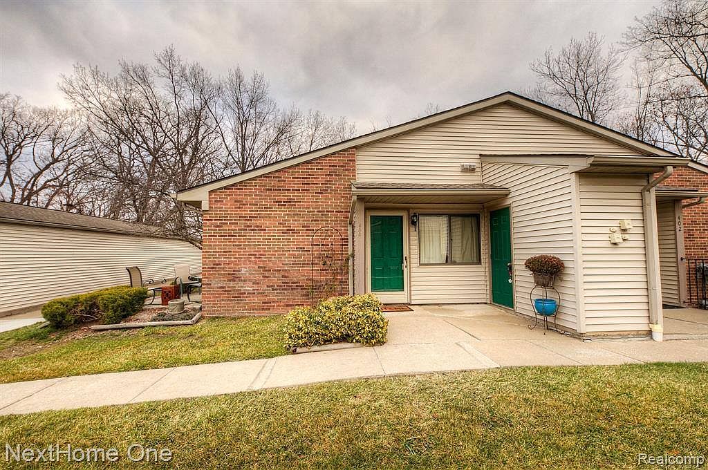 400 Spring Brooke Dr, Brighton, MI 48116 | Zillow