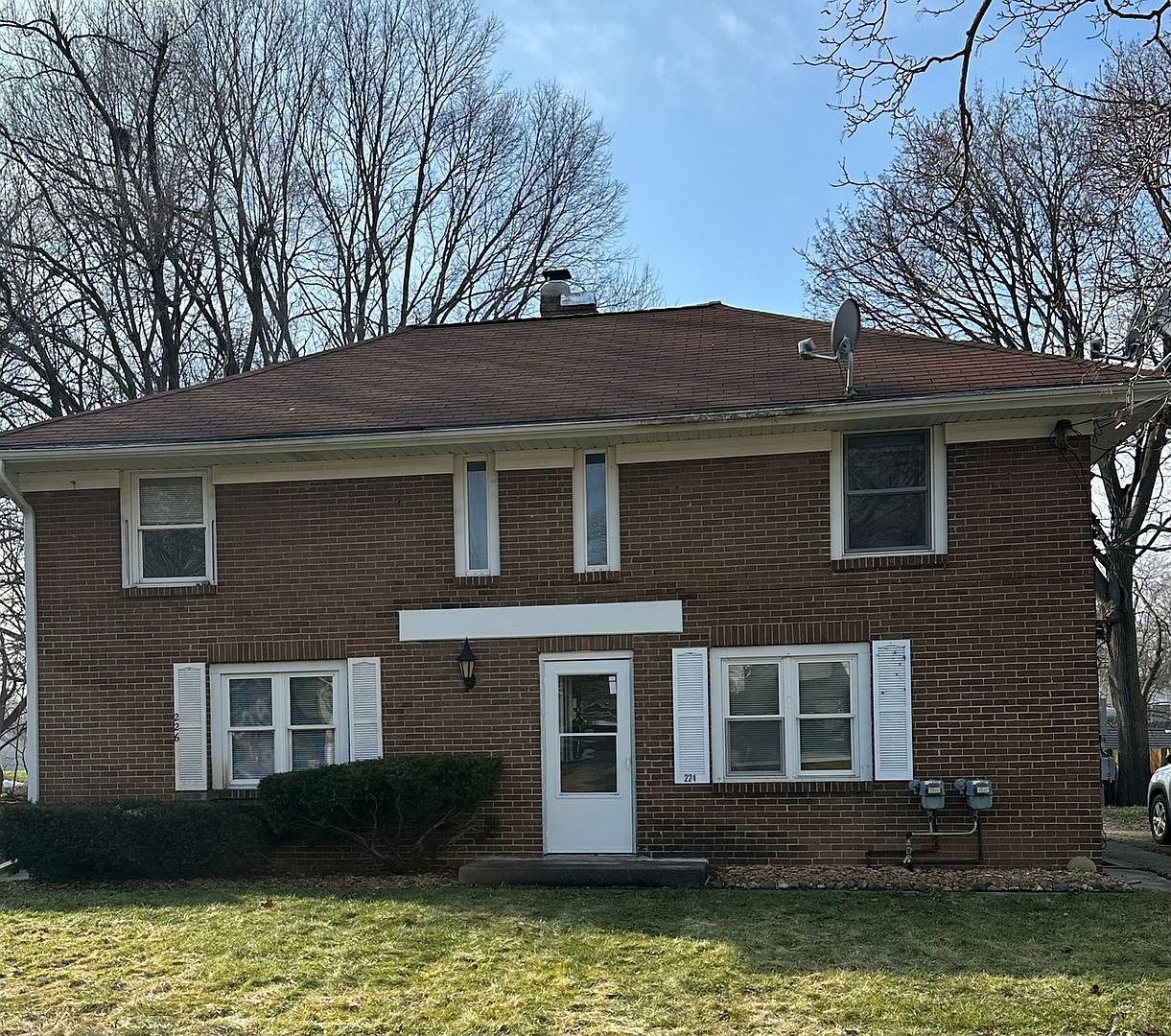 224 Maple St, Parchment, MI 49004 | Zillow