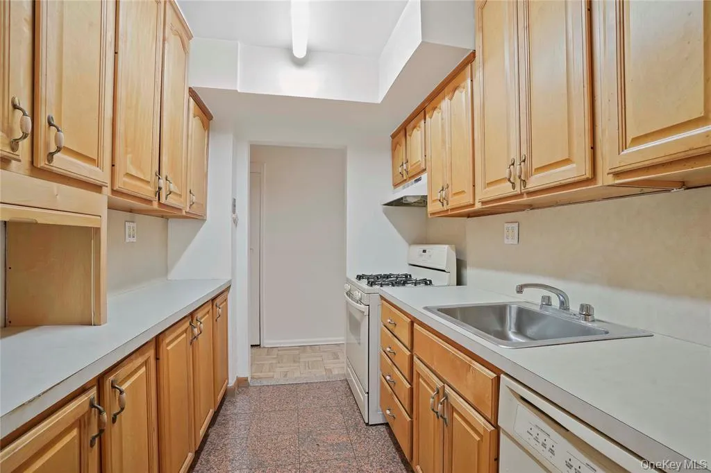151-31 88th Street #1B in Lindenwood, Queens | StreetEasy