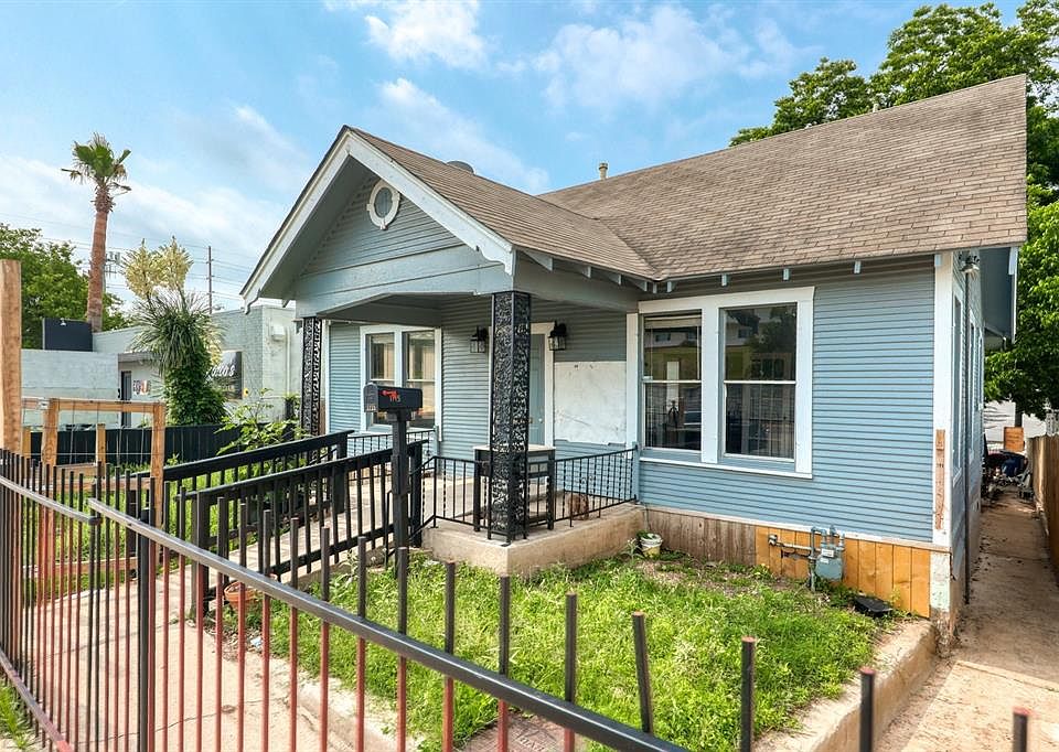1715 E 7th St, Austin, TX 78702 | MLS #2159898 | Zillow