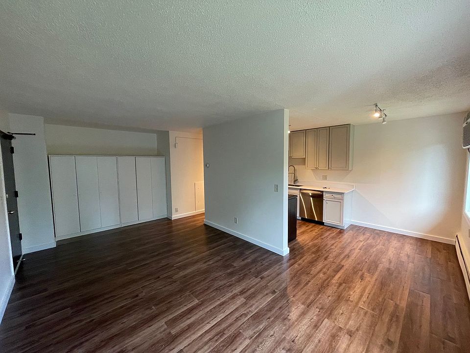 Golden Valley Road Apartments - 6200 Golden Valley Rd Golden Valley MN ...