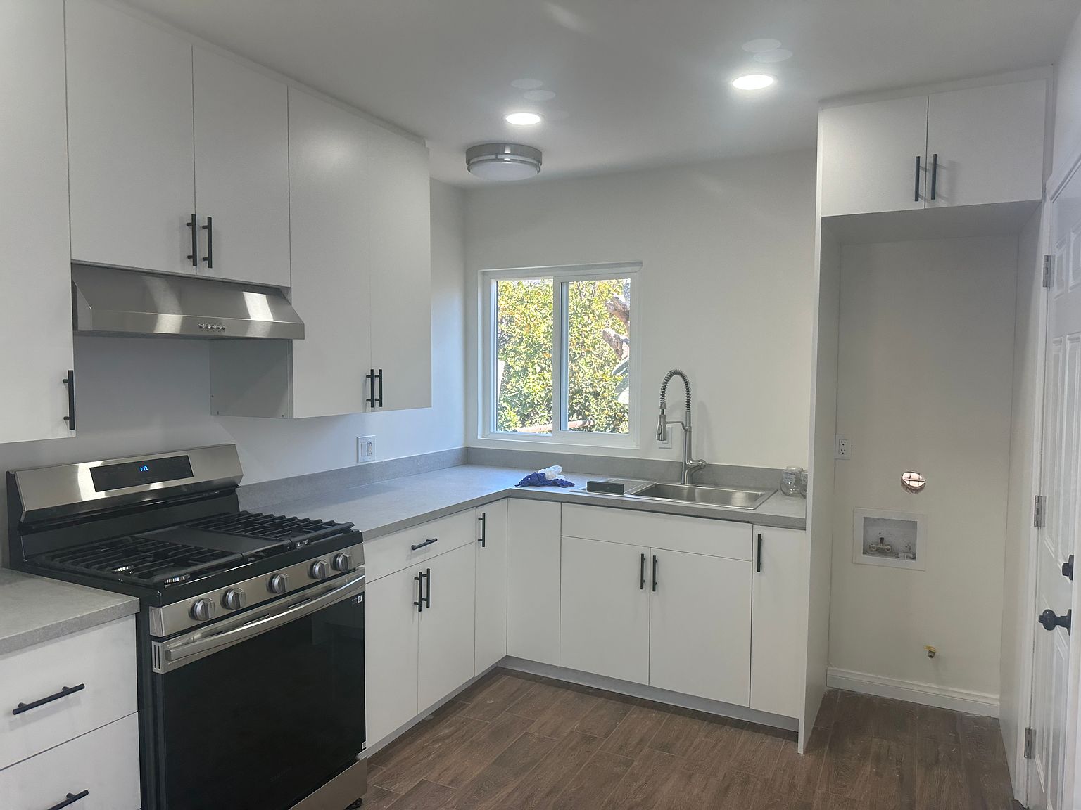 2332 N Catalina St APT C, Burbank, CA 91504 | Zillow