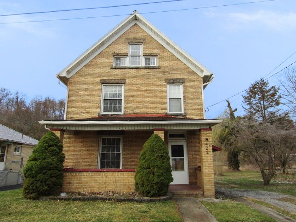 422 Beaver St, Wampum, PA 16157 | Zillow