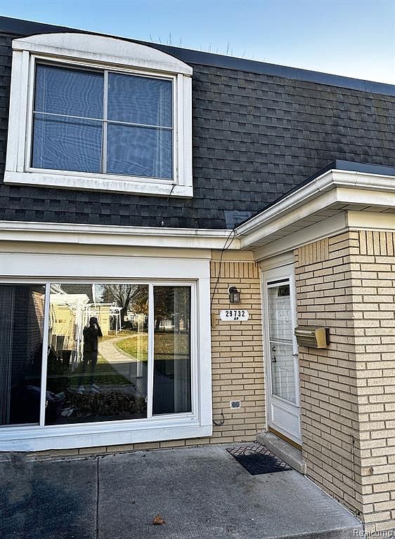 29732 City Dr #4, Warren, MI 48093 | Zillow