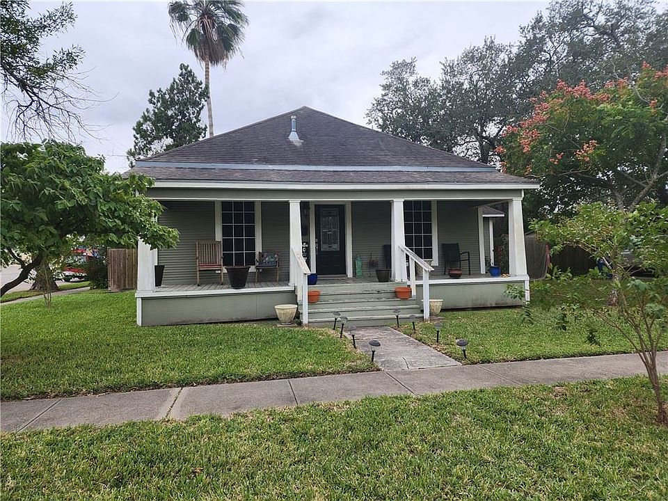 601 W Market St, Sinton, TX 78387 | Zillow