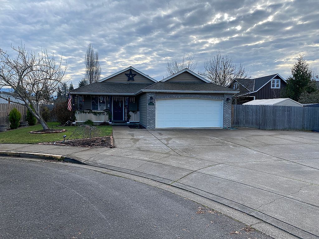110 Fields Ct, Brownsville, OR 97327 | Zillow