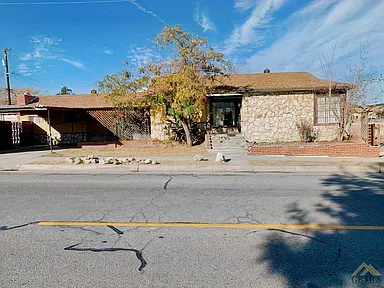 201 Warren St Taft CA | Zillow