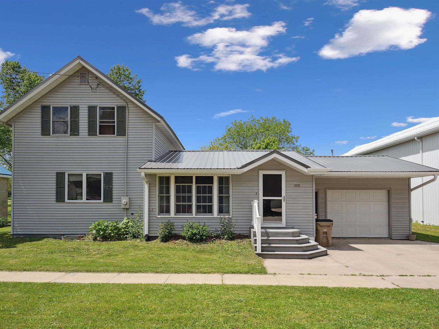 155 & 175 3rd St S, Maynard, IA 50655 | Zillow