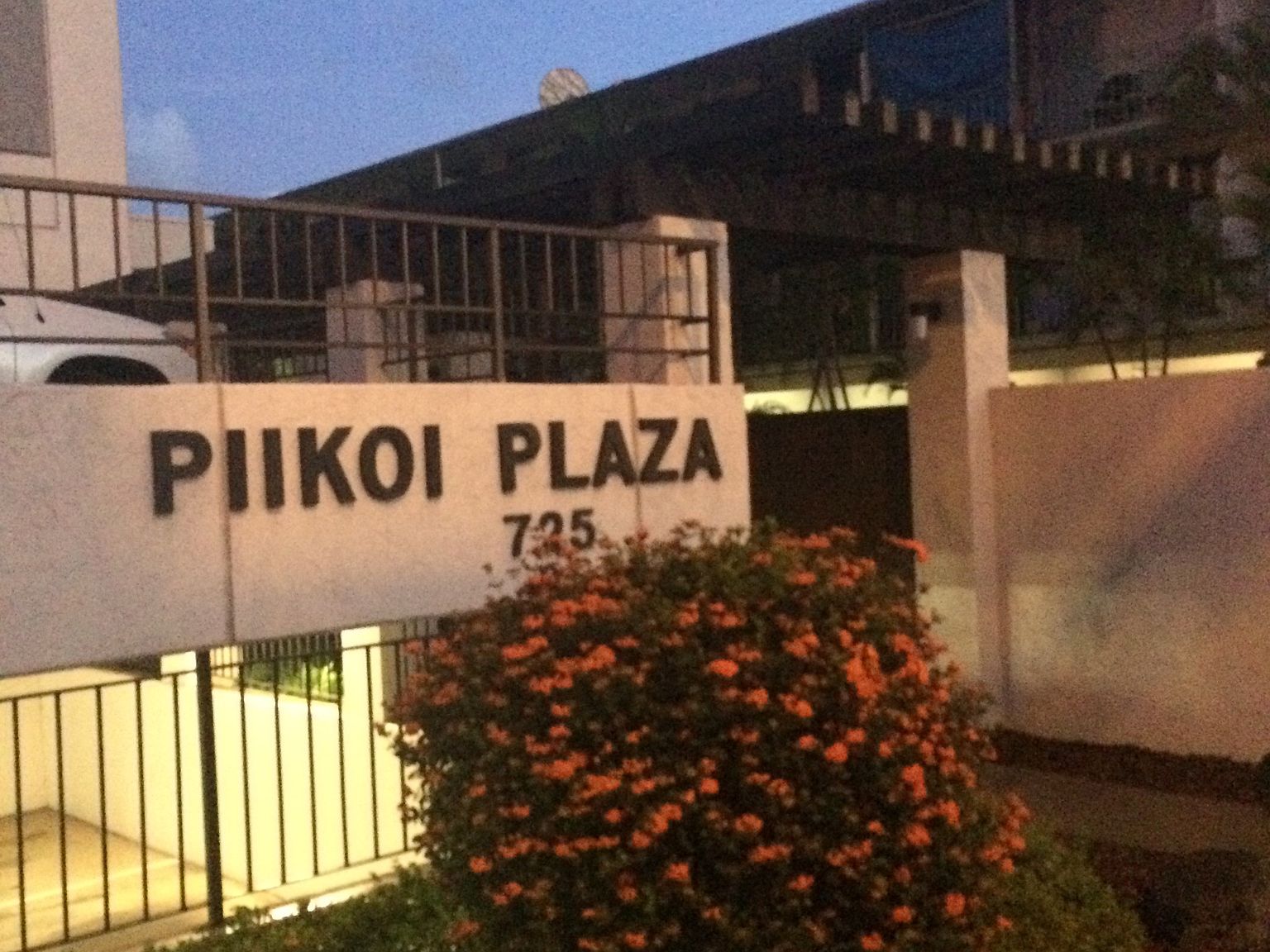 725 Piikoi St APT 203, Honolulu, HI 96814 | Zillow