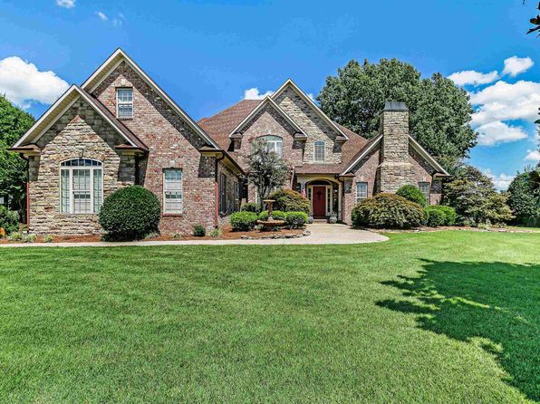 Jackson TN Single Family Homes For Sale - 163 Homes | Zillow