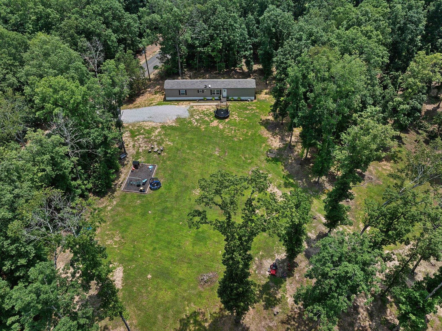 183 County Road 183, Florence, AL 35633 | Zillow