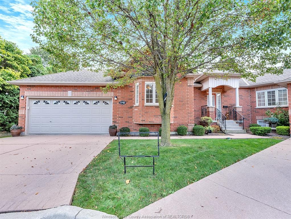 32 Robson Rd #1, Leamington, ON N8H 2M9 | MLS #23020941 | Zillow