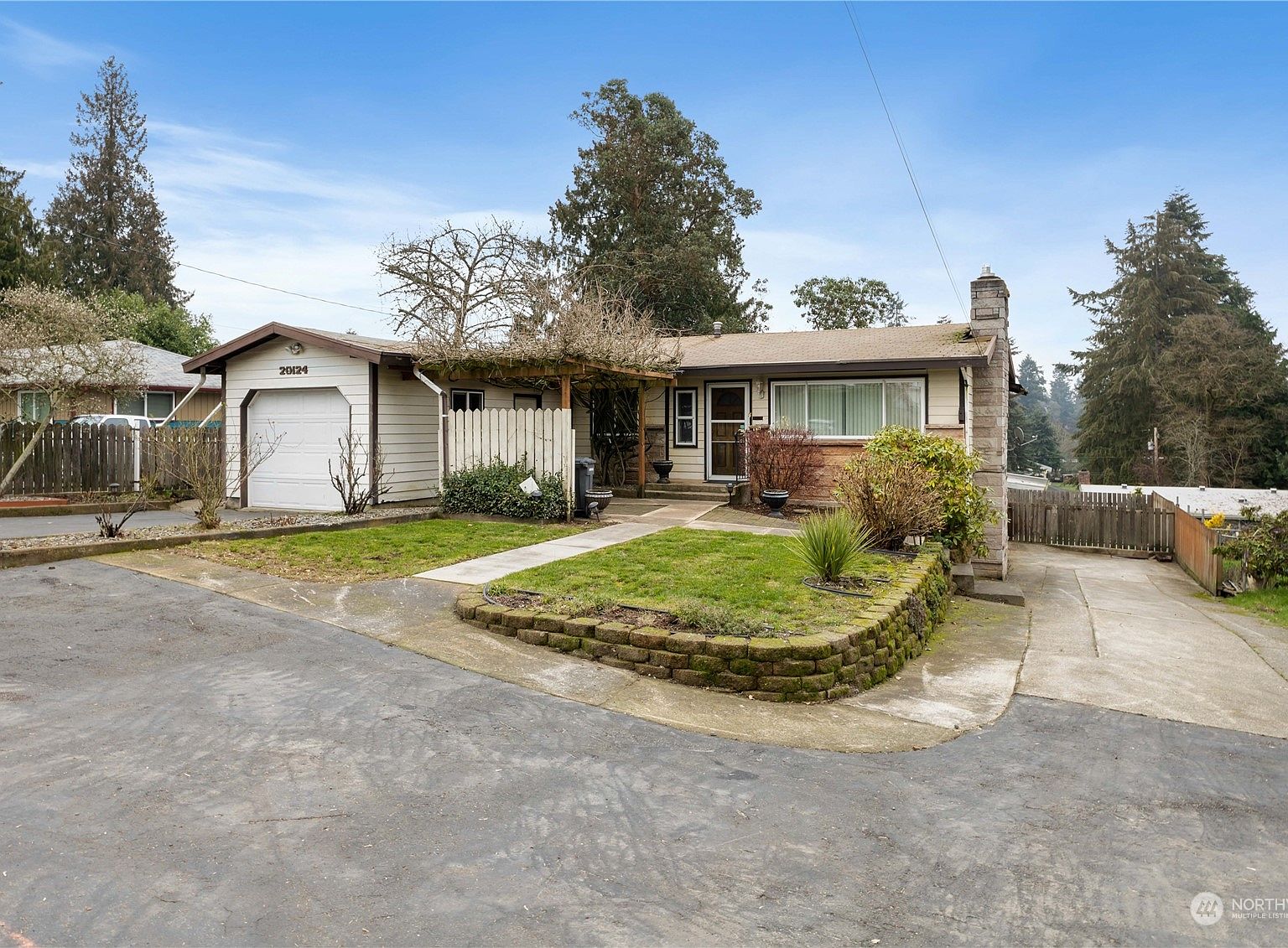 20124 8th Avenue S, Des Moines, WA 98198 | Zillow