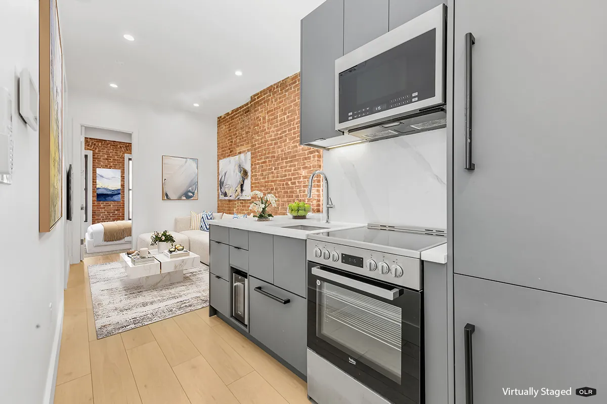 356 West 48th Street #2A in Hell's Kitchen, Manhattan | StreetEasy