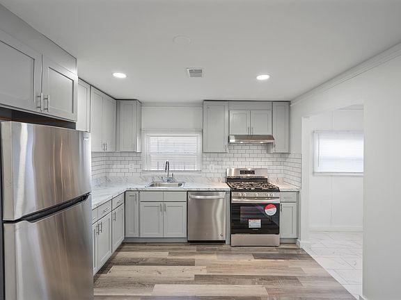 1741 E Woodward Heights Blvd #2, Hazel Park, MI 48030 | Zillow