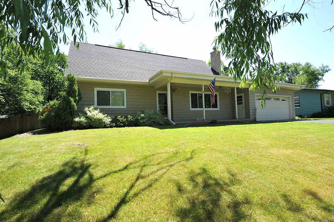 729 Ziegler Rd, Madison, WI 53714 | Zillow