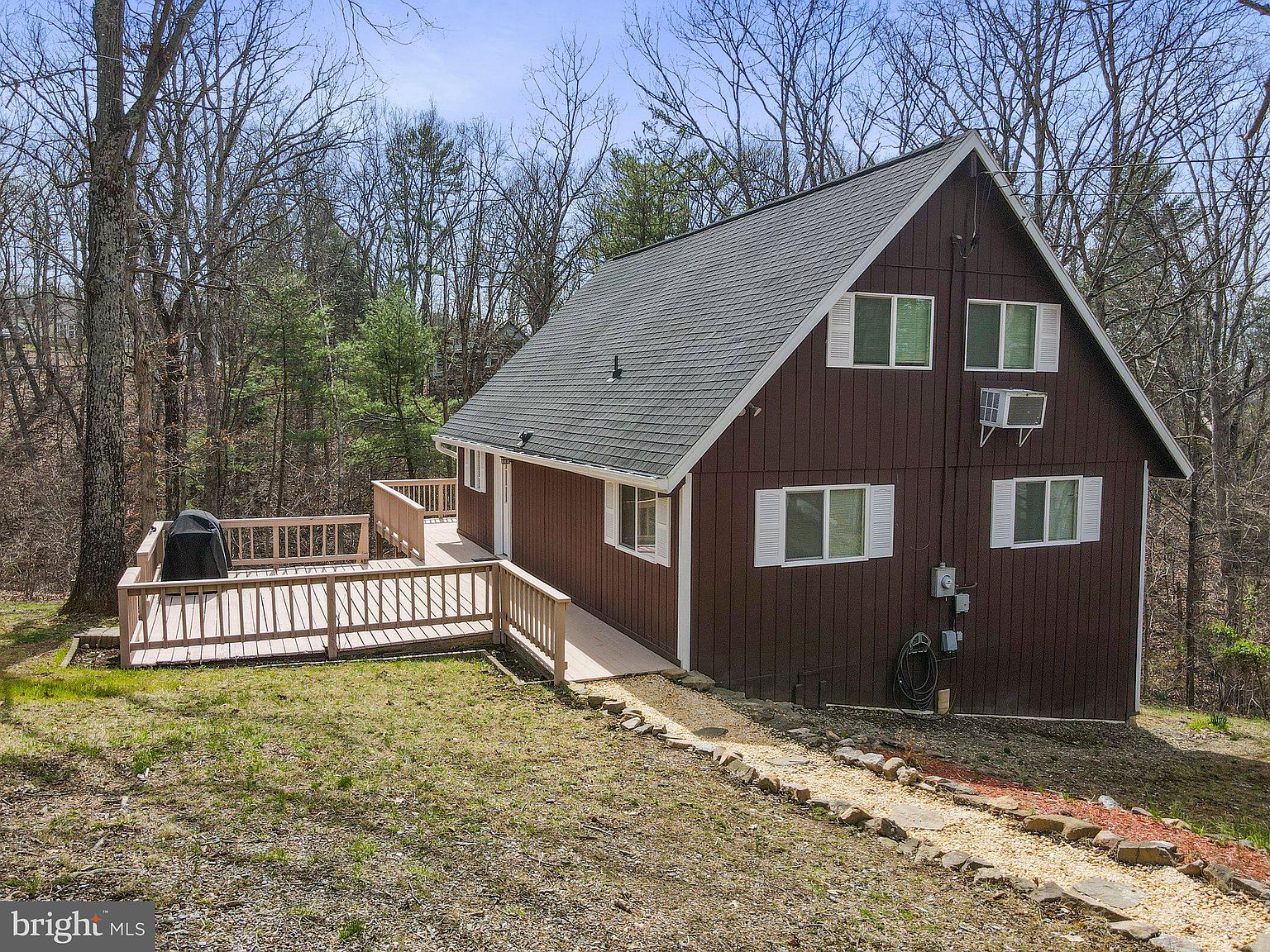 395 Oasis Ln, Gerrardstown, WV 25420 | Zillow