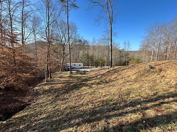 2989 Indian Creek Rd, Middleburg, KY 42541 | MLS #11241186 | Zillow