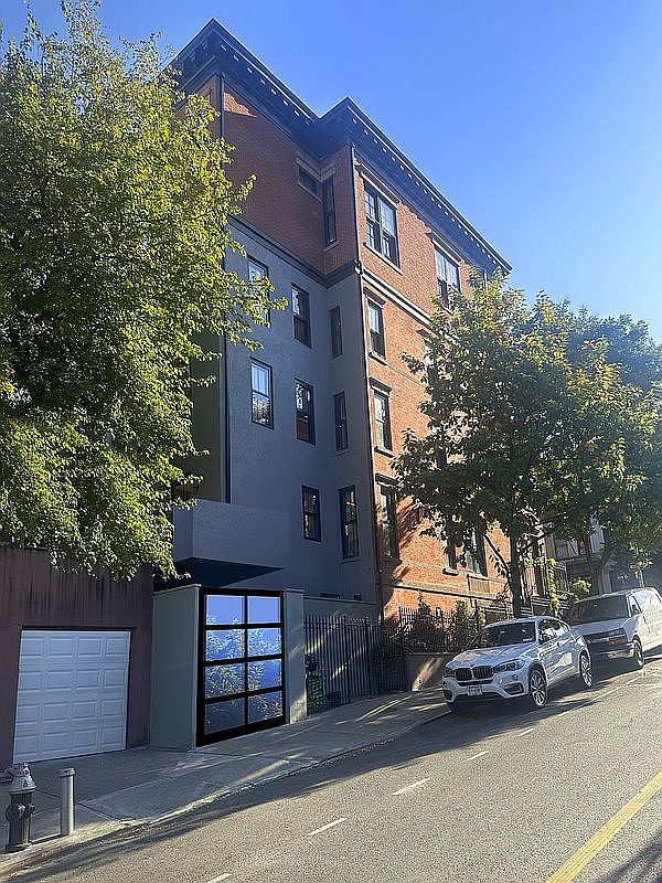 101 E 101st St, New York, NY 10029 | MLS #S1739067 | Zillow