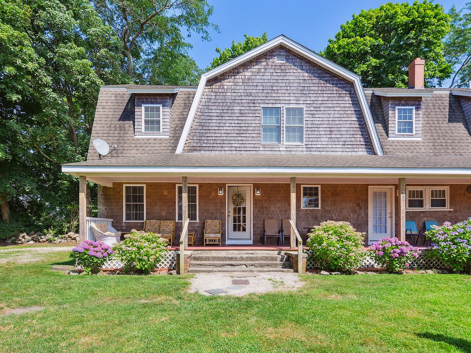 108 Boon St #B, Narragansett, RI 02882 | Zillow
