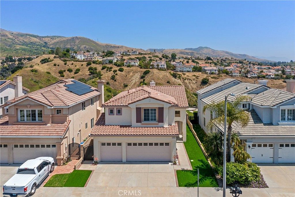 11920 Mariposa Bay Ln, Porter Ranch, CA 91326 | MLS #SR23095933 | Zillow