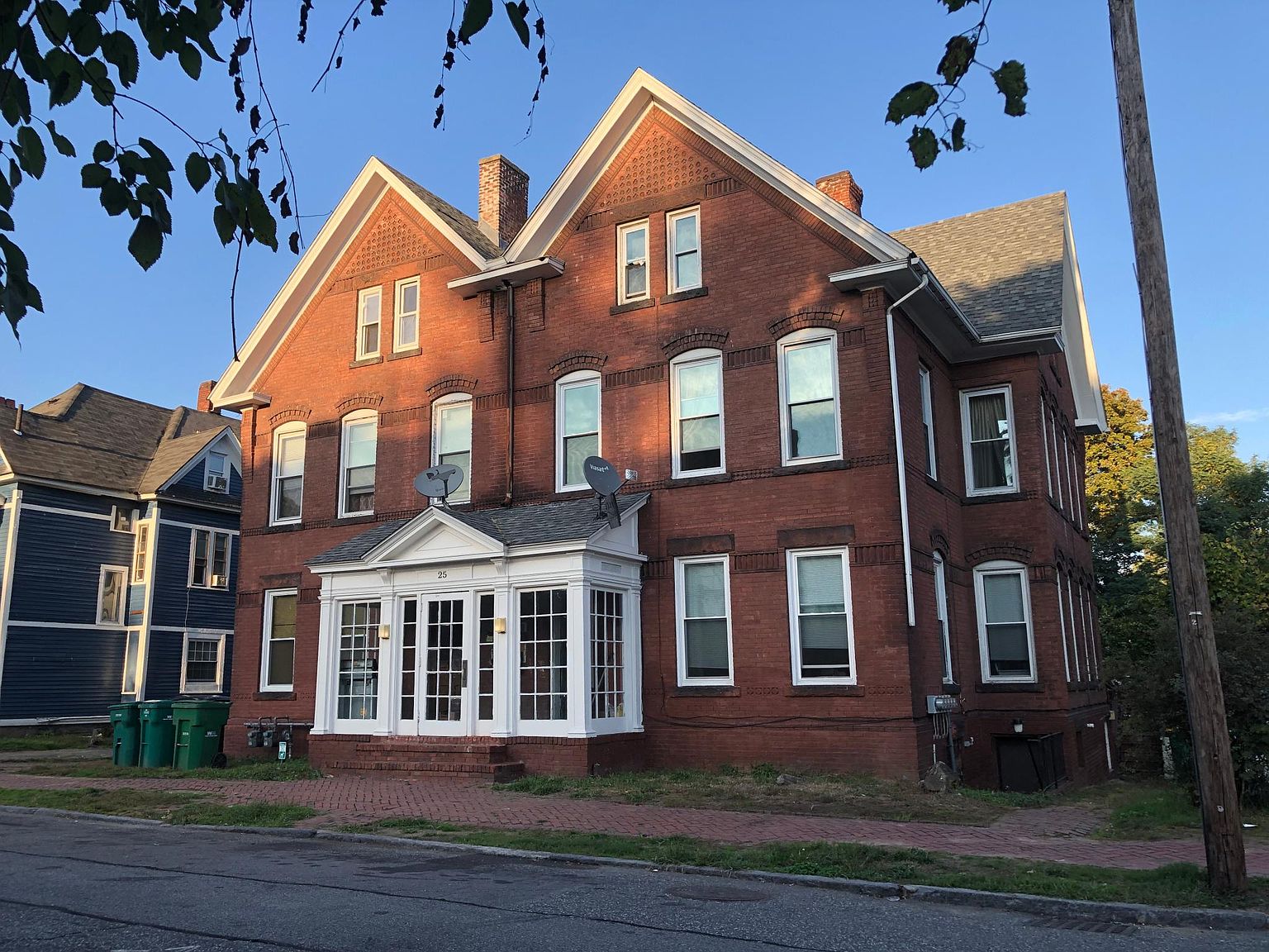 25 George St #2L, Springfield, MA 01105 | Zillow