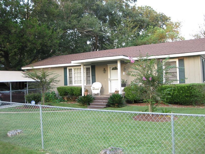 3929 Kayson Ct, Mobile, AL 36605 | Zillow