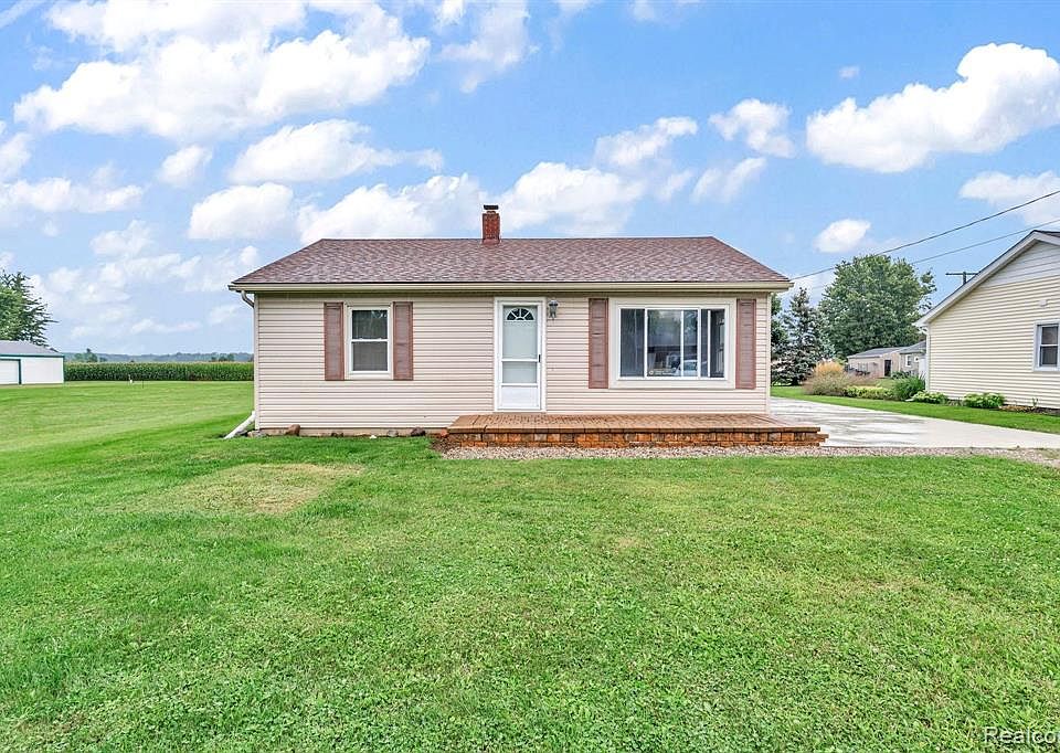 1024 Capac Rd, Allenton, MI 48002 | Zillow