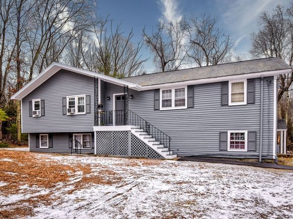 Holliston Real Estate - Holliston MA Homes For Sale | Zillow