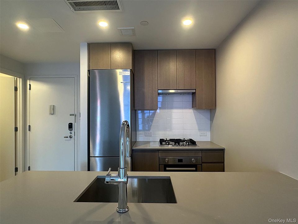 131-02 A 40 Road - 131-02b 40th Rd Flushing NY | Zillow