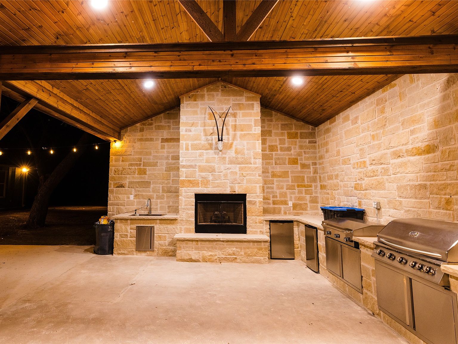 2628 County Road 374, Voss, TX 76888 | Zillow