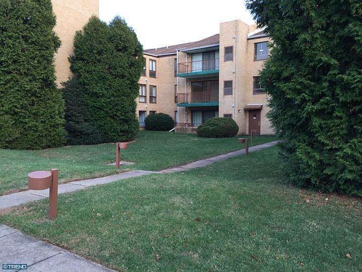 8910 Krewstown Rd Philadelphia PA | Zillow