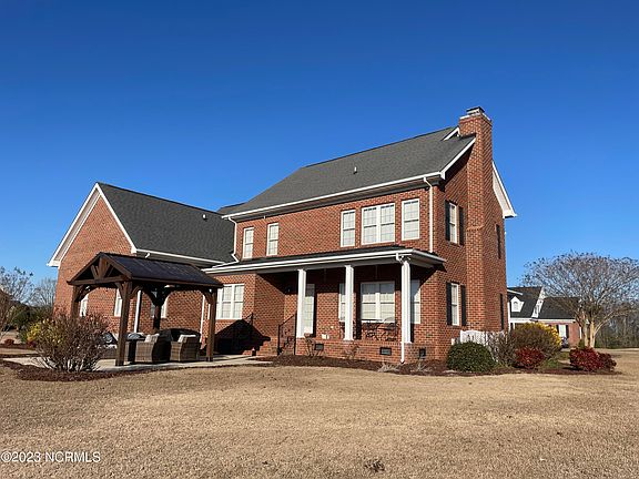1114 Timberlake Dr, Clinton, NC 28328 | MLS #100369008 | Zillow