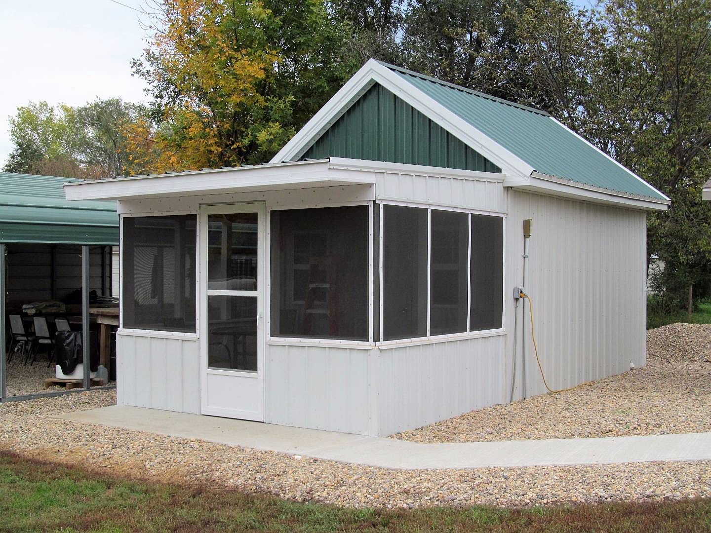 127 S 2nd Ave, Ashton, SD 57424 | Zillow