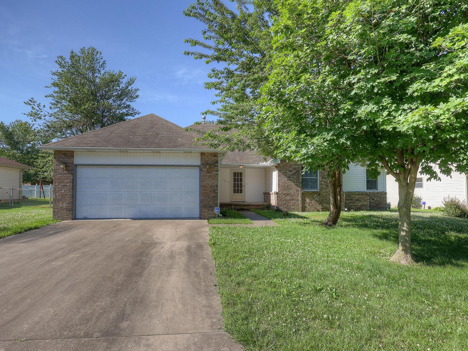 1012 Durward Hall Drive, Carthage, MO 64836 | Zillow