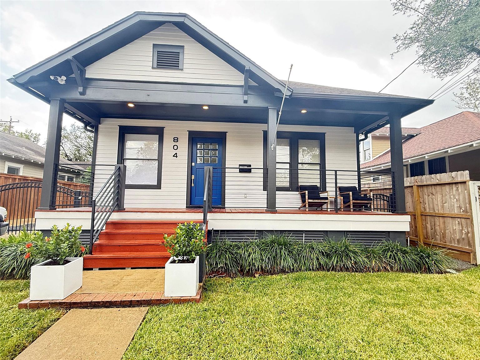 804 Omar St, Houston, TX 77009 | Zillow