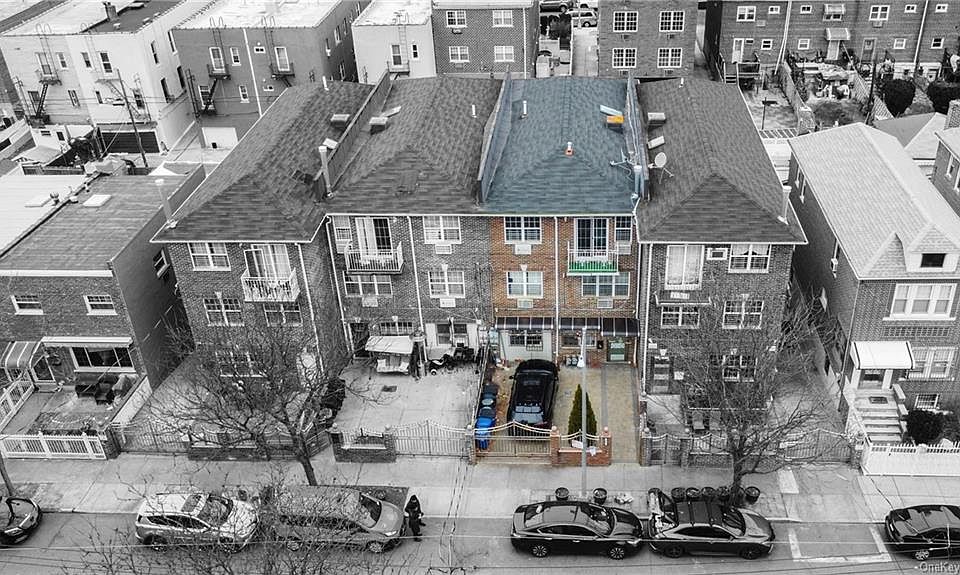 2027 Chatterton Ave, Bronx, NY 10472 | Zillow