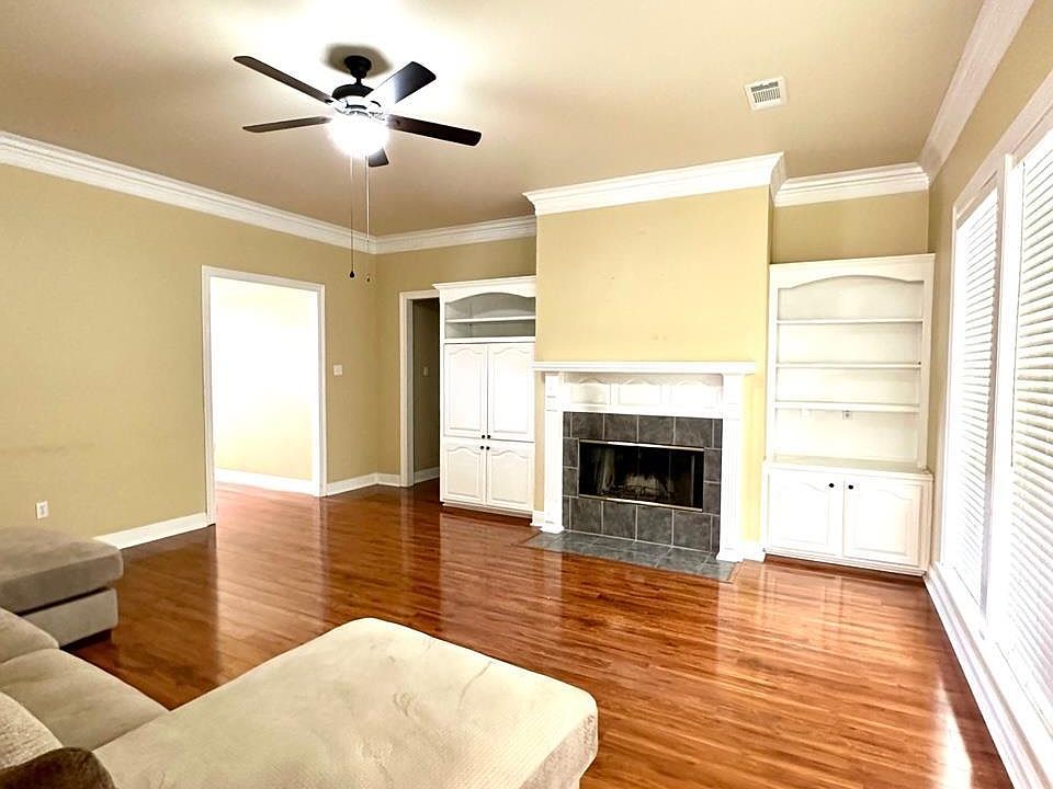 13329 Crawford Rd, Gonzales, LA 70737 | MLS #2023007549 | Zillow