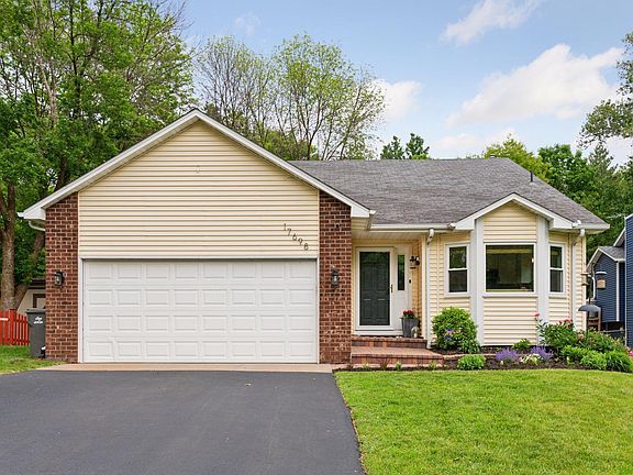 17698 S Shore Ln W, Eden Prairie, MN 55346 | MLS #6728531 | Zillow