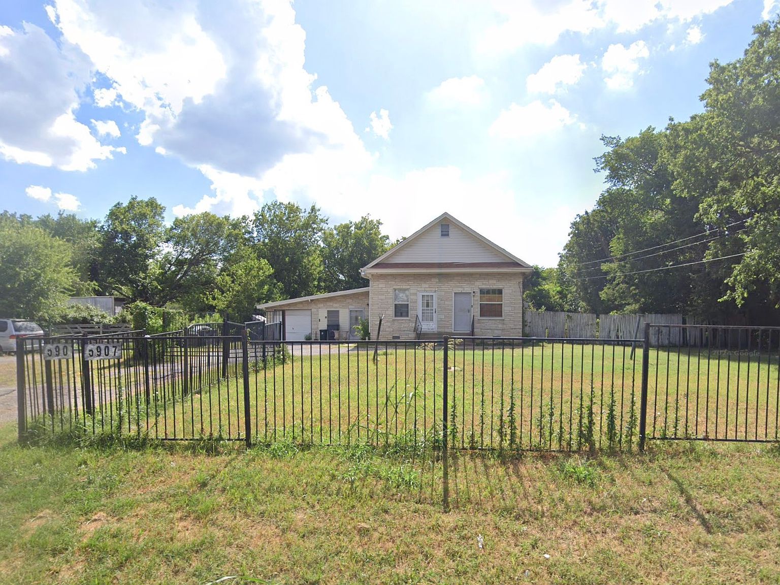 5907 S Cockrell Hill Rd, Dallas, TX 75236 | Zillow